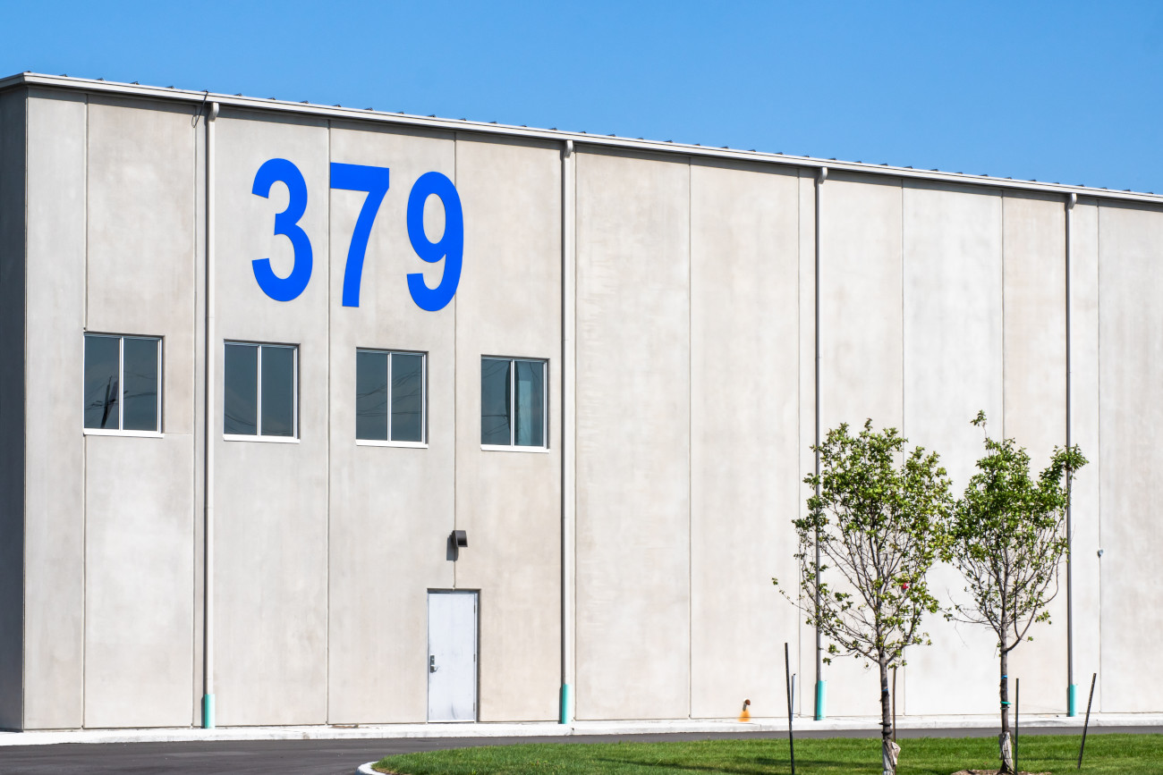 Central Precast | Vars Warehouse